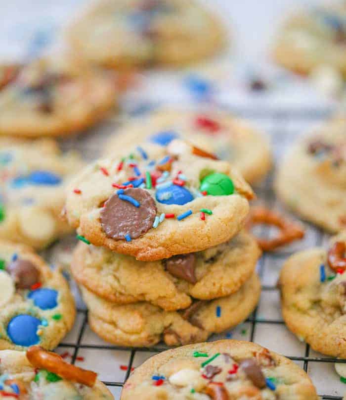 Santa's Christmas Trash Cookies - The Baking ChocolaTess
