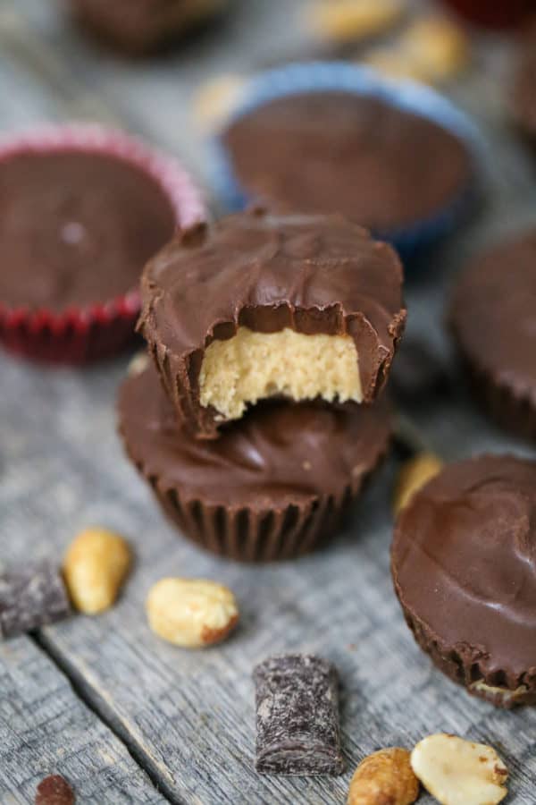 4 Ingredient Mini Peanut Butter Cups - The Baking ChocolaTess