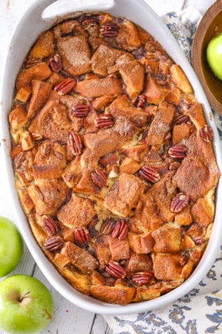 Easy Apple Bread Pudding - The Baking ChocolaTess