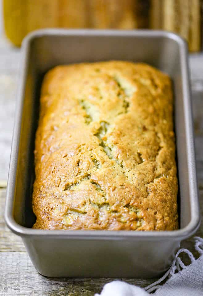 Super Easy Banana Bread Recipe The Baking Chocolatess
