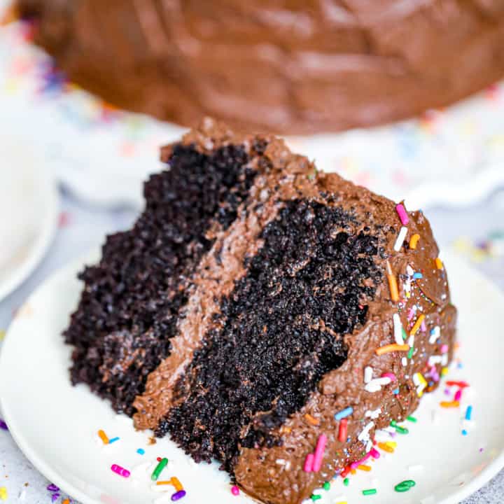 Super Easy Chocolate Cake & Frosting Recipe - The Baking ChocolaTess