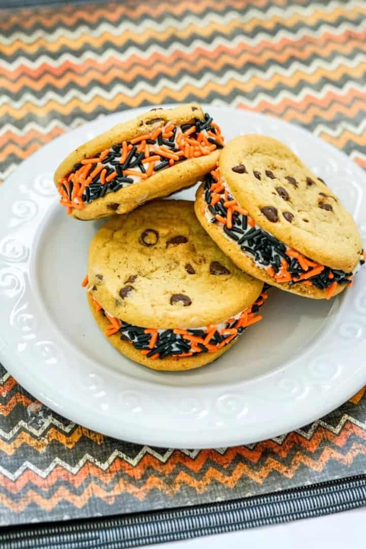 50 Spooky Fun Halloween Cookies - The Baking ChocolaTess