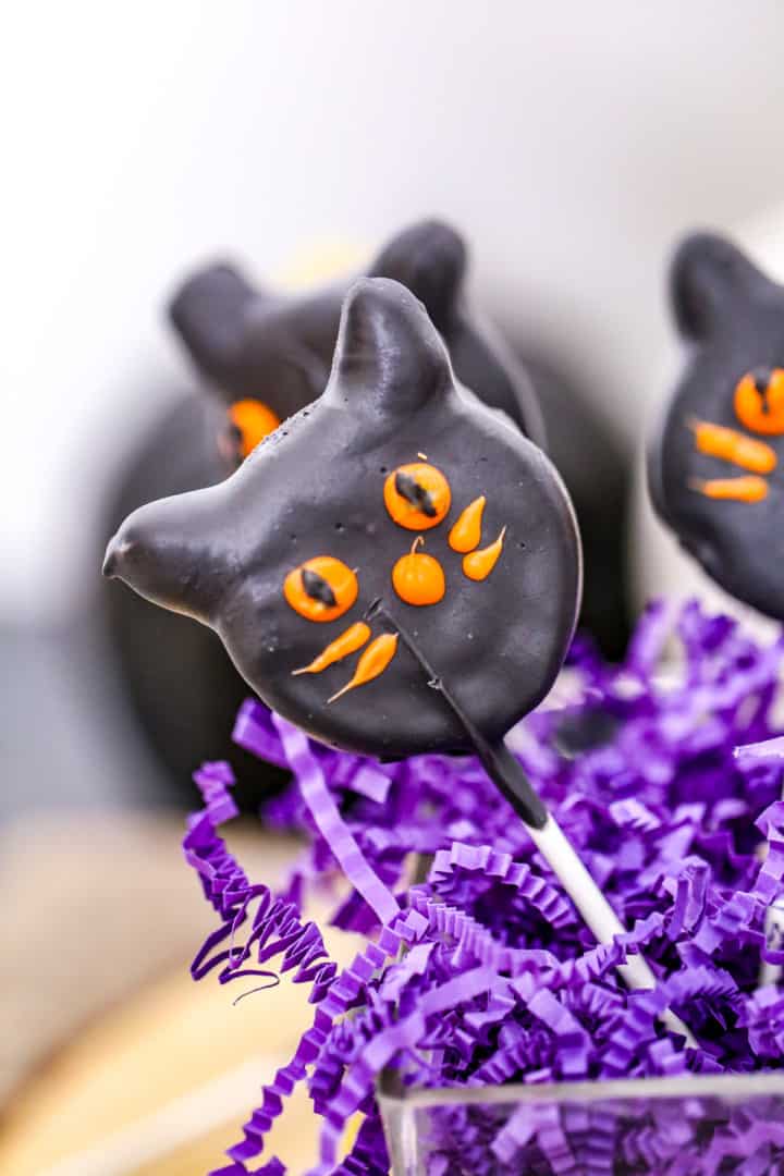 Halloween Oreo Pops - The Baking ChocolaTess