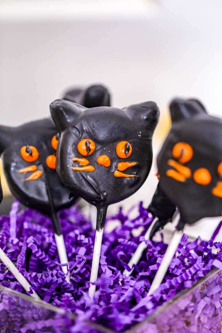 Halloween Oreo Pops - The Baking ChocolaTess