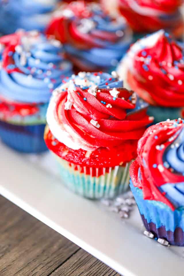 Patriotic Red White & Blue Cupcakes - The Baking ChocolaTess