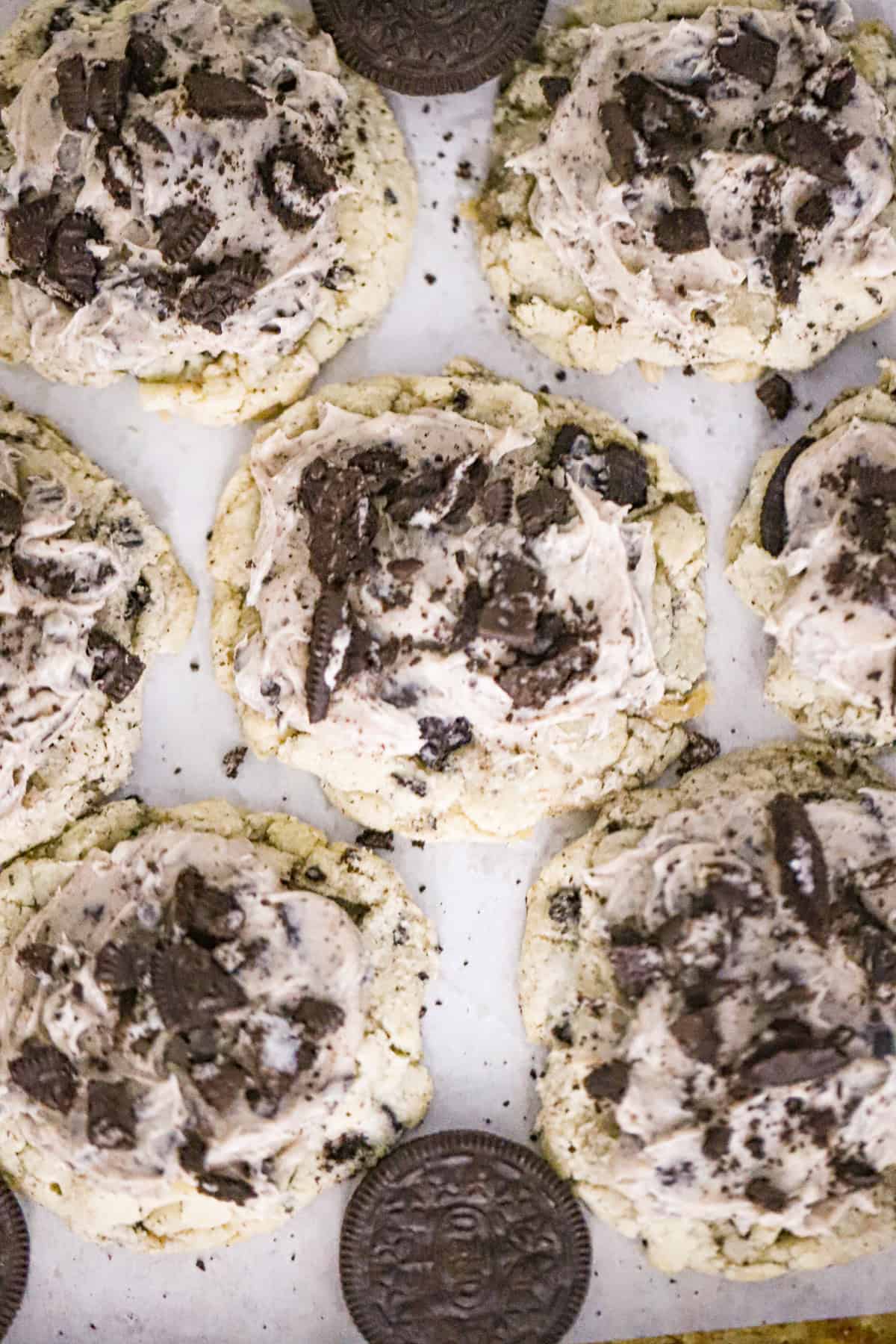Oreo Cookies with Frosting: A Delicious Twist - The Baking ChocolaTess