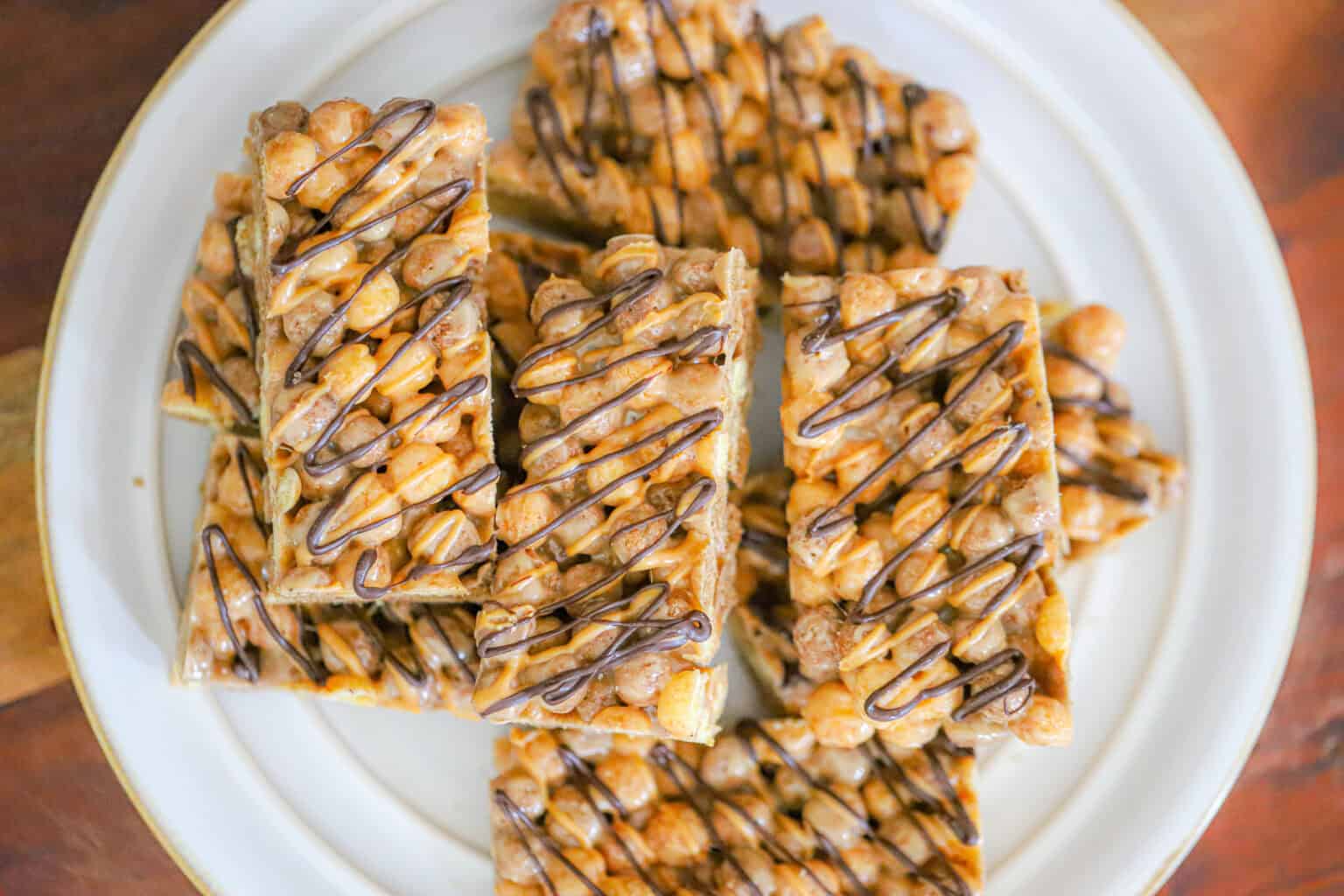 Reese's Puff Bars: Quick No-Bake Treat Recipe - The Baking ChocolaTess