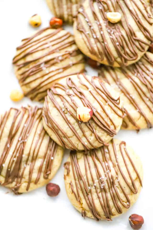 Hazelnut Sea Salt Brown Butter Cookies using Nutella - The Baking ...