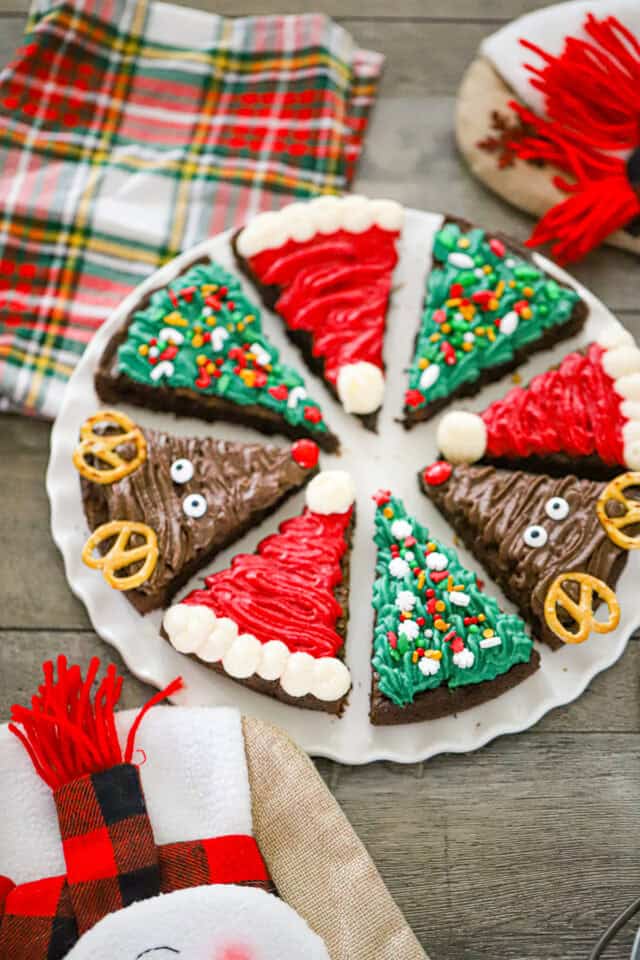 Easy & Cute Christmas Brownies - The Baking ChocolaTess